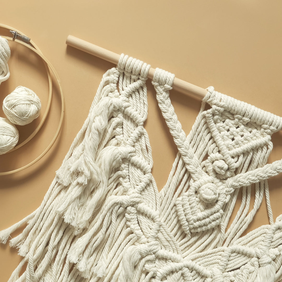 Learning: Macrame – Itsy Bitsy
